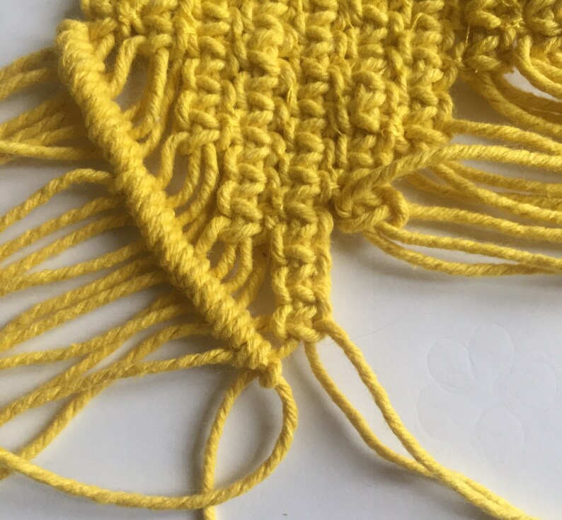 Macrame Bee Honeycomb PDF Pattern, Bee Gifts, Wall Art Macrame ...