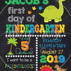 Dinosaur First Day of School Chalkboard Sign PRINTABLE, 1st Day of ...