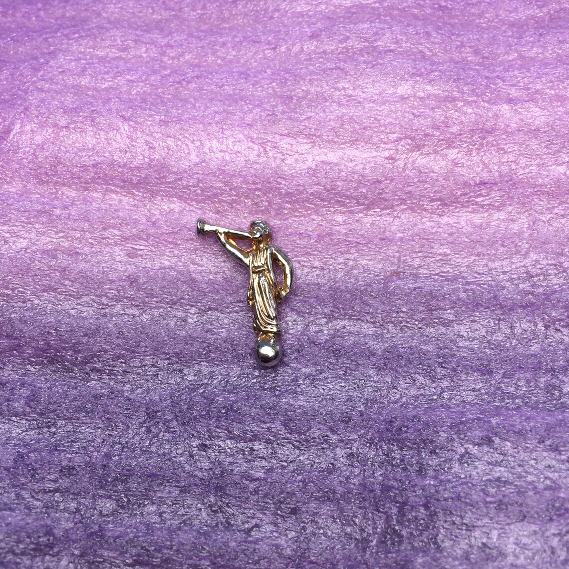 Mormon Missionary Angel Moroni Metal Badge of Gold Color - Etsy