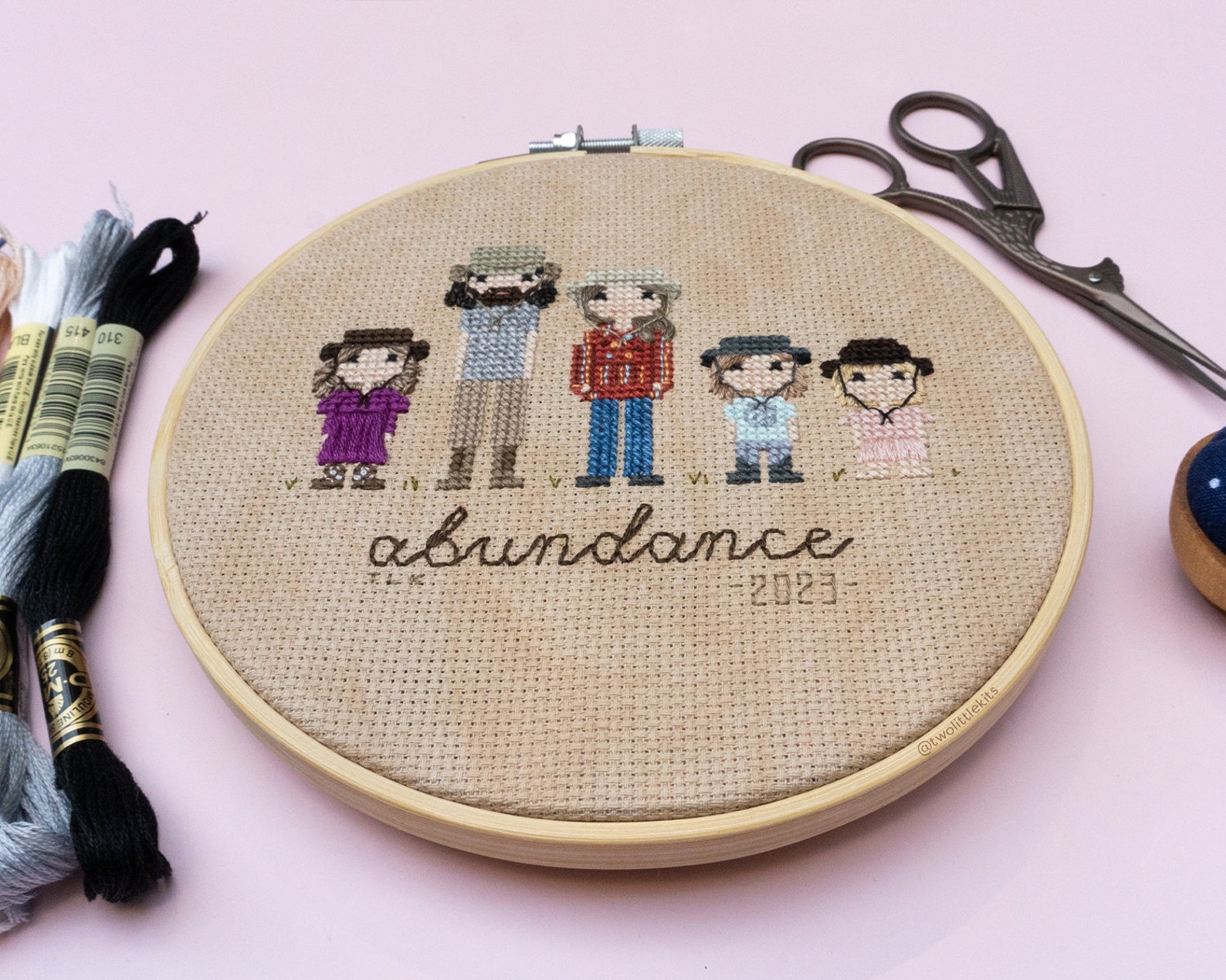 Font - "alison" Alphabet PDF // Cross-stitch Type / Modern Cursive ...
