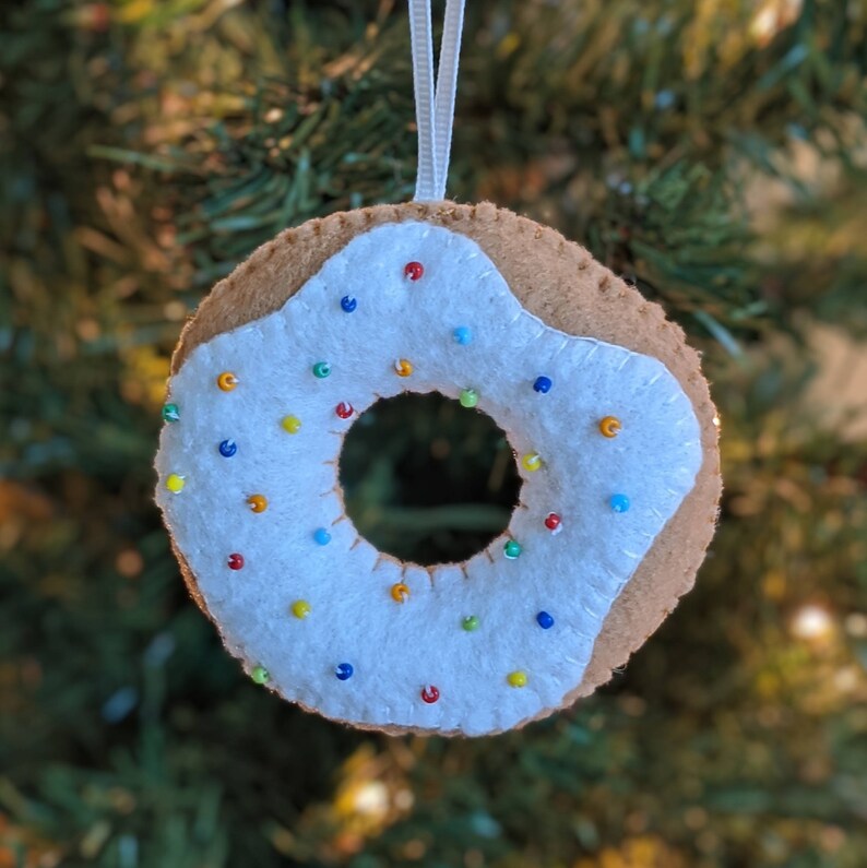 Donut Handmade Felt Christmas Ornament Gift for Donut - Etsy