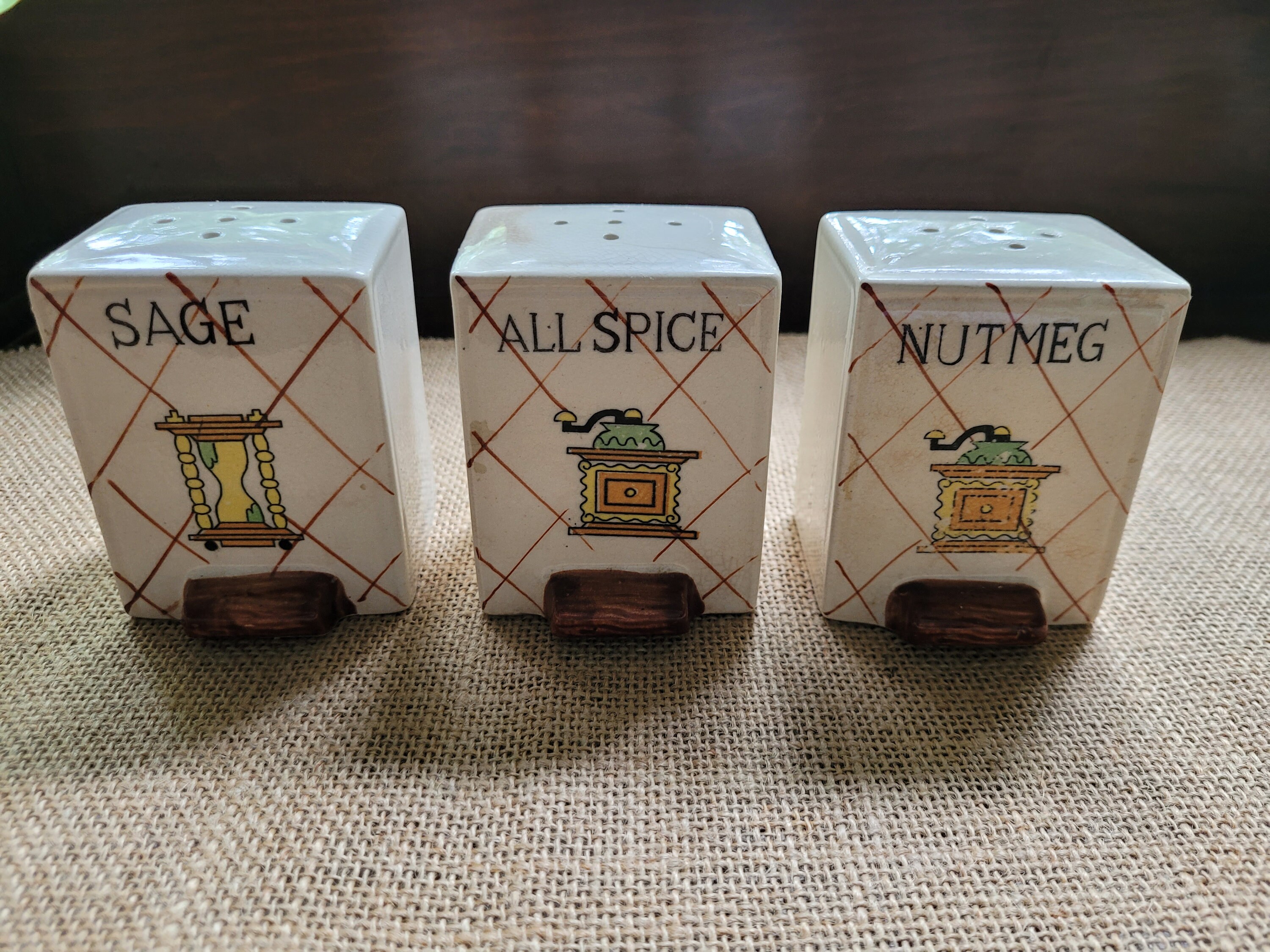Fred Roberts Spice Rack With Nine Spice Jars - Etsy