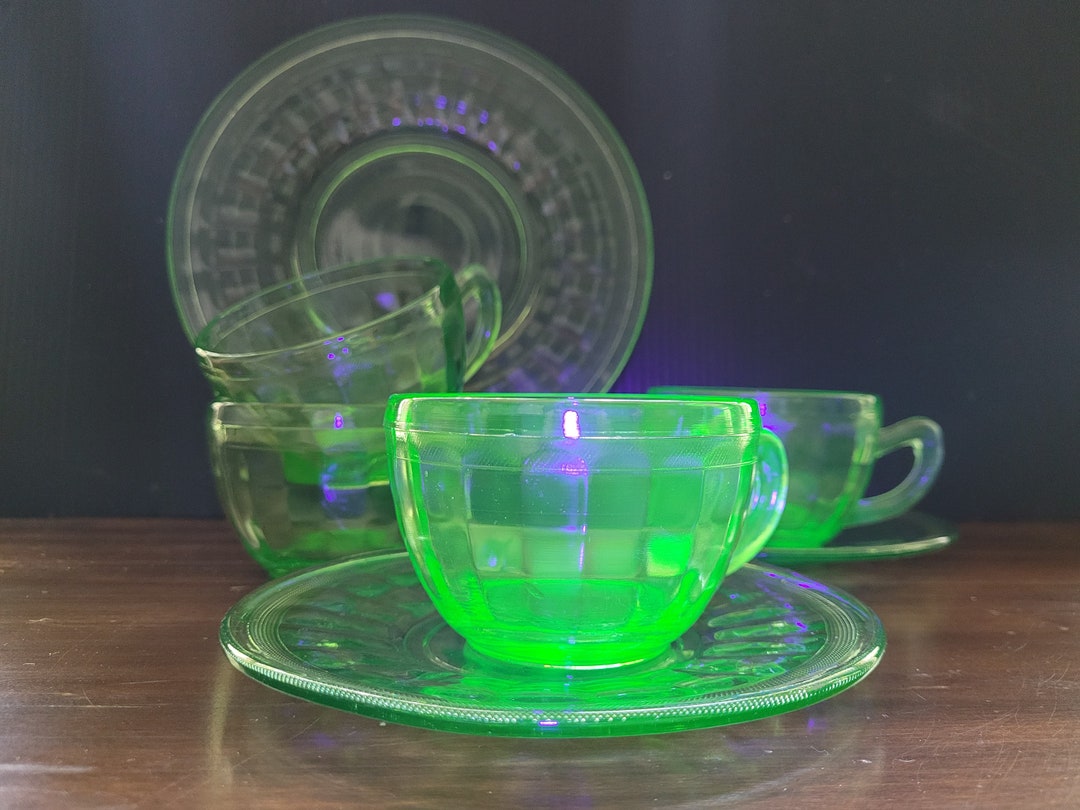 Smith Depression Glass Homestead Green Luncheon Plate, Cups & Saucers ...