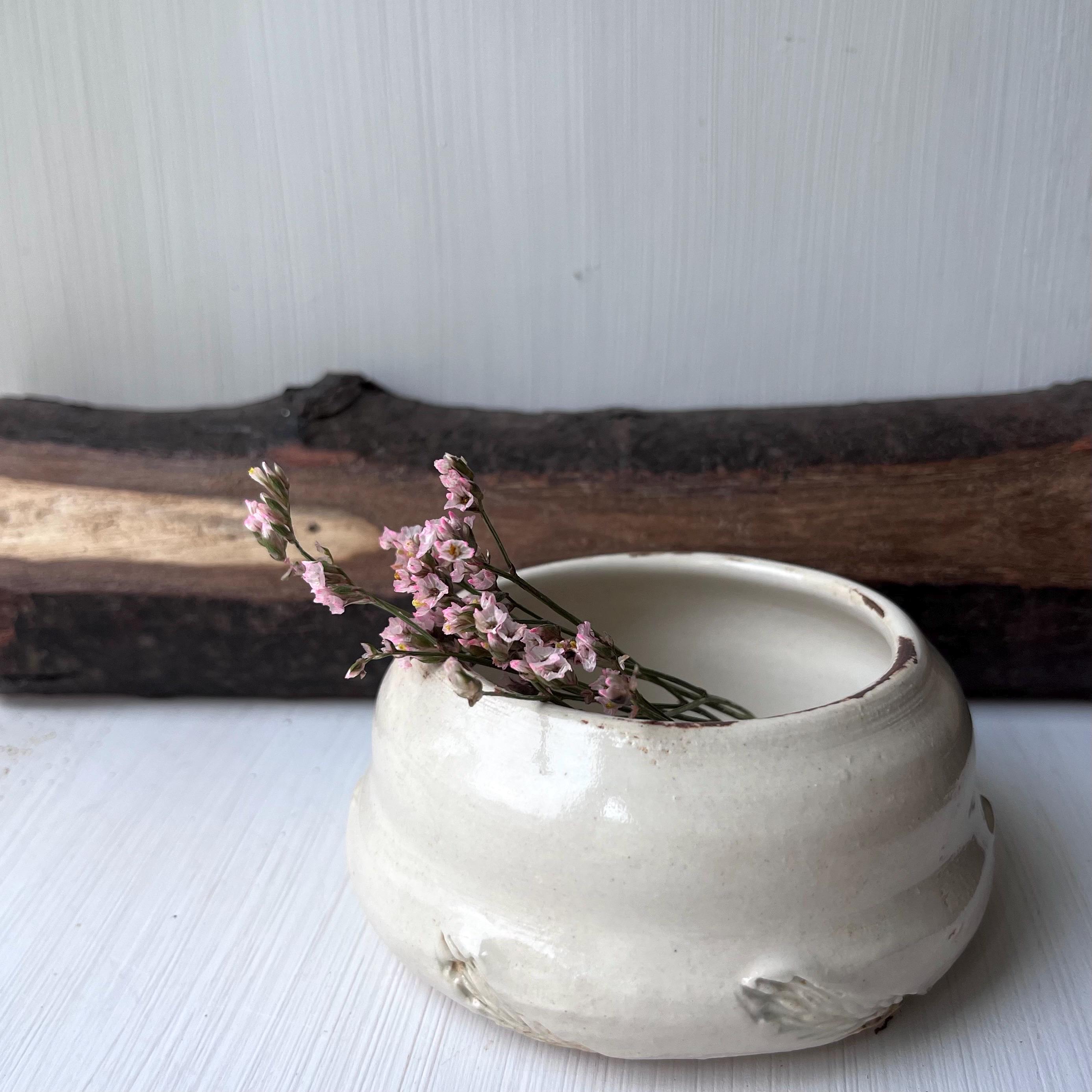 Native American Inspired Mini Squat White Wheat Vase//minnesota Flora ...