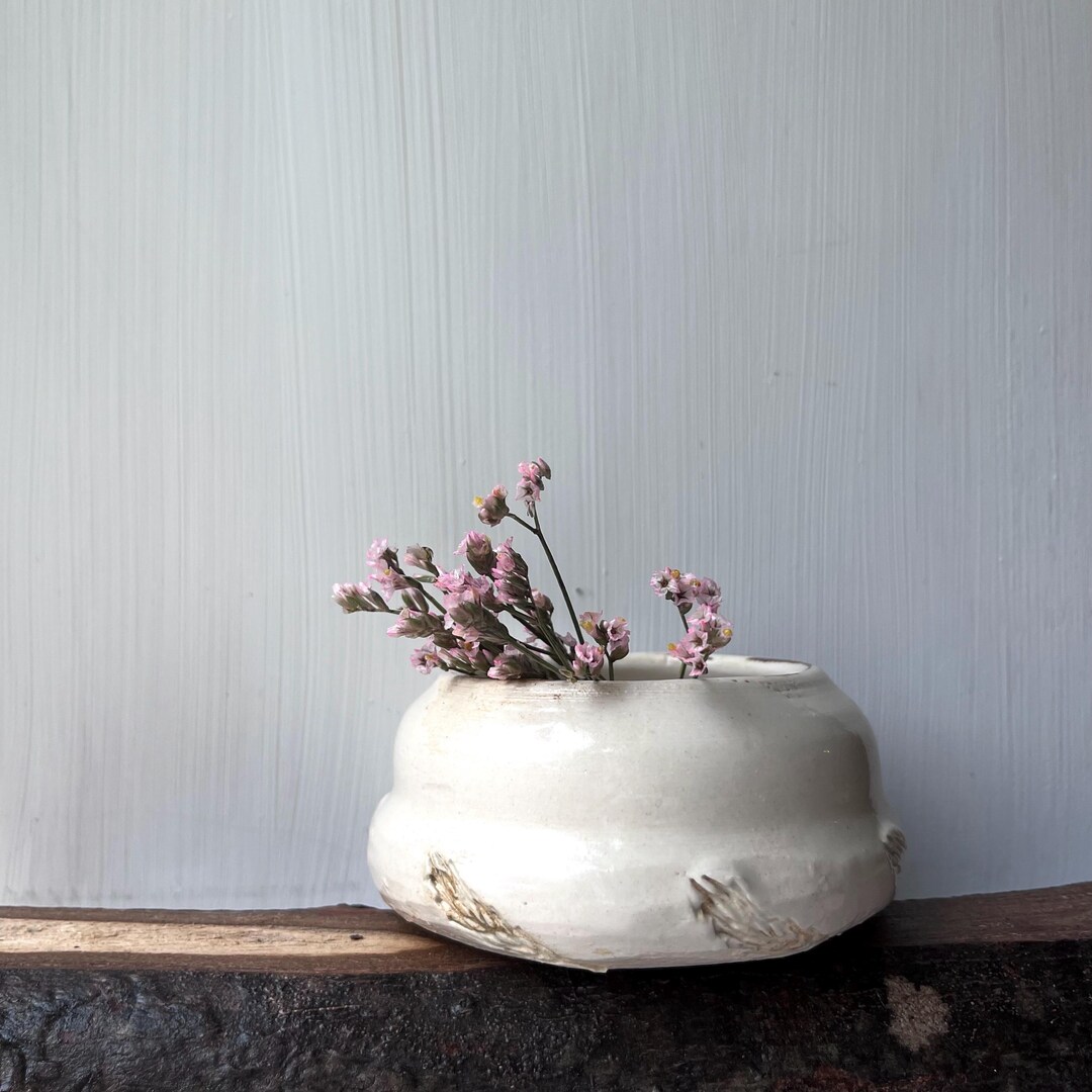 Native American Inspired Mini Squat White Wheat Vase//minnesota Flora ...
