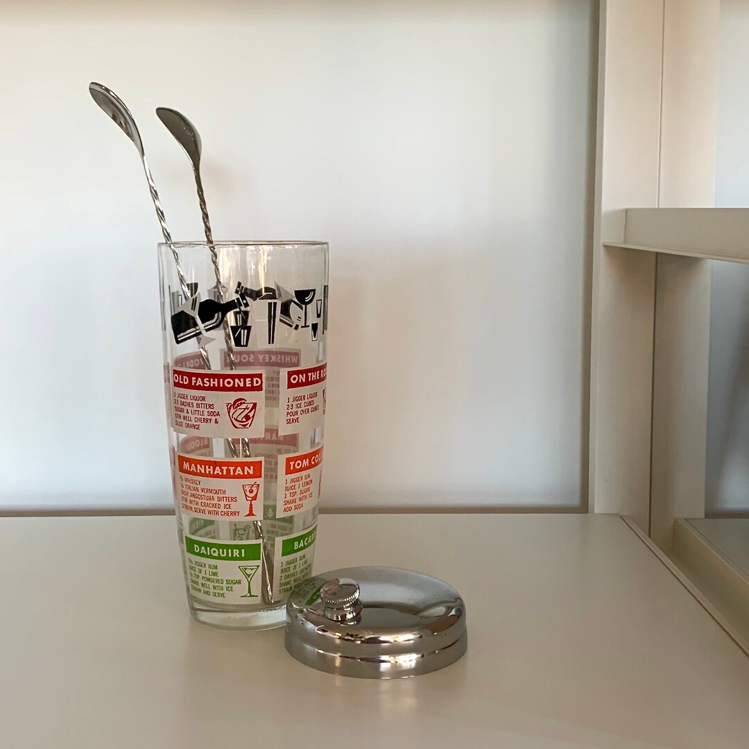 Vintage Bar Display Shaker - Etsy