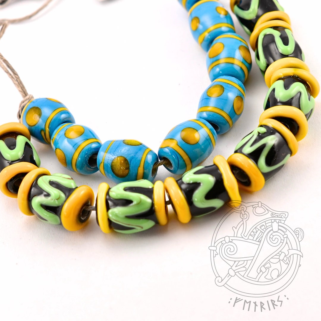 Viking Glass Beads Replica Set of 2, Handcasted, Viking Age, SCA, Birka, Ribe, Norway - Etsy