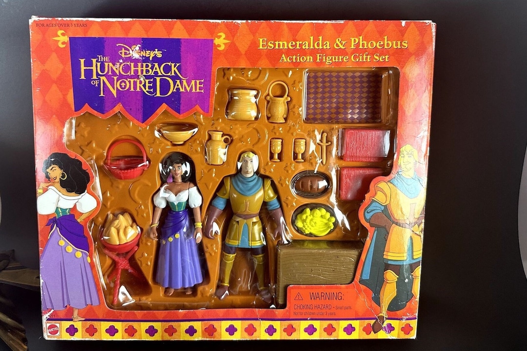 VTG Esmeralda and Phoebus Action Figure Gift Set Disney Hunchback of ...