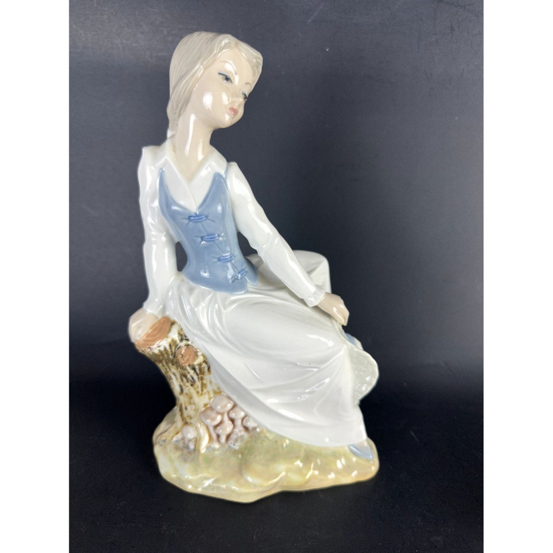 Rare VTG Large Porcelain Figure of Young Girl by Tengra Handmade Spain ...