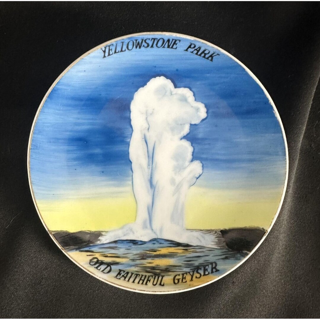 Yellowstone National Park Old Faithful Geyser Souvenir Decorative Hand ...
