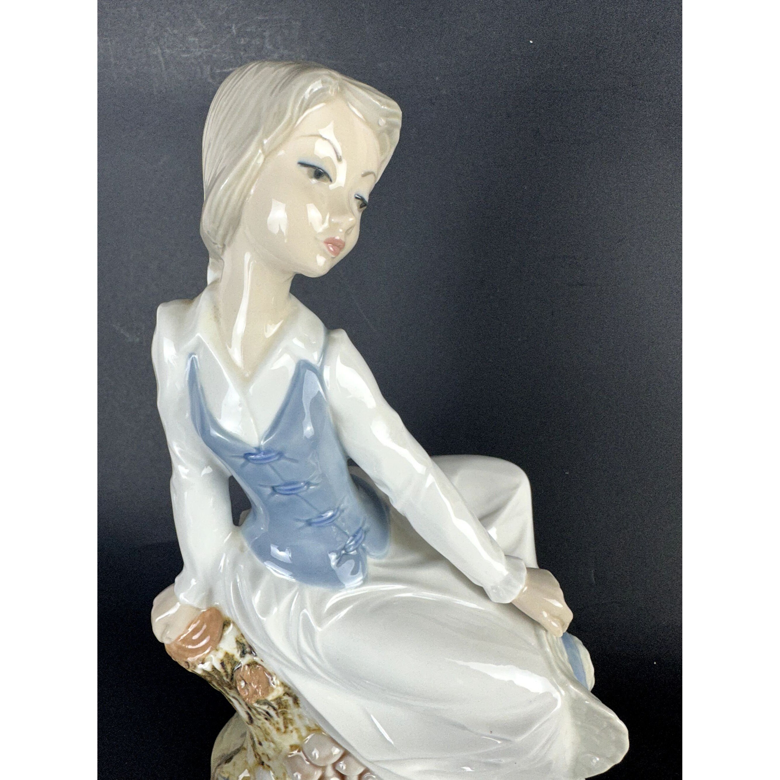 Rare VTG Large Porcelain Figure of Young Girl by Tengra Handmade Spain ...