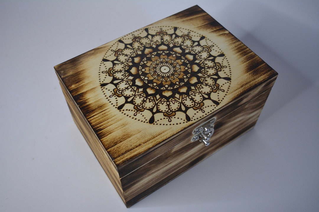 Mandala Wooden Keepsake Box, Hippie Boho Gift, Stash Box, Trippy ...