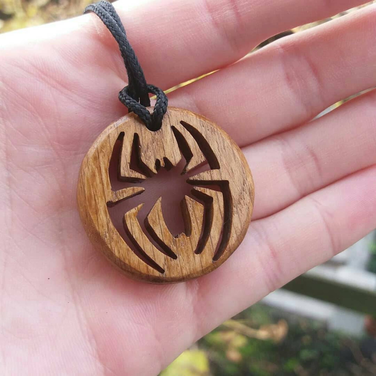 Spider Necklace Pendant, Spider Symbol, Fandom Jewelry, Geeky Necklace ...