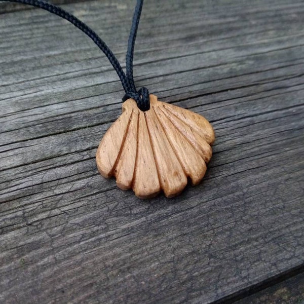 Shell Necklace - Etsy