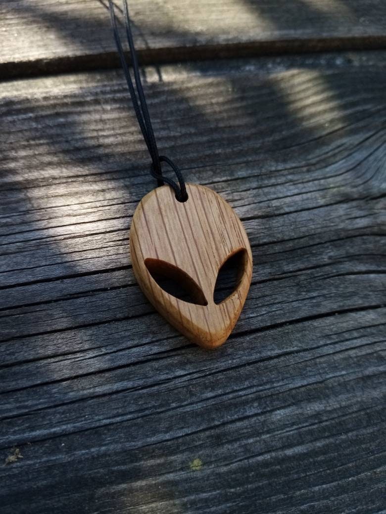 Alien Pendant Necklace Alien Head Wooden Alien Necklace - Etsy