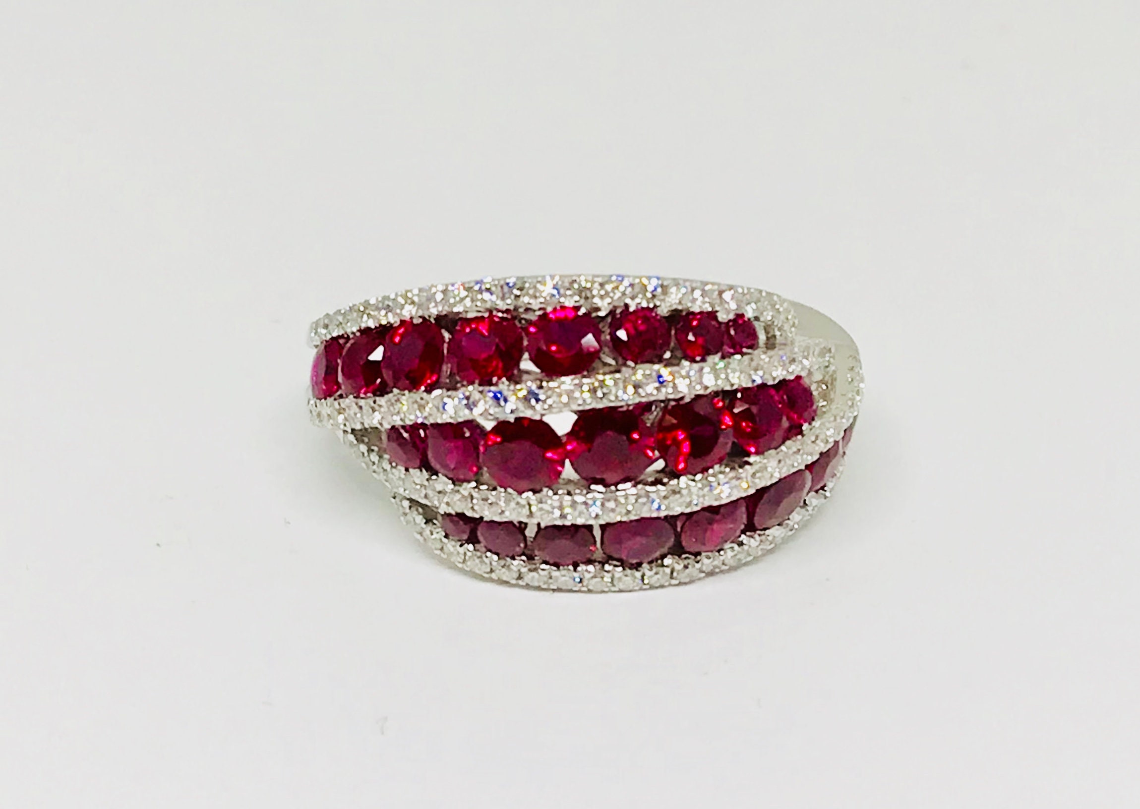 Gregg Ruth 18K WG Pigeon Blood Ruby Diamond Ring 1.90ct Ruby 0.48ct ...