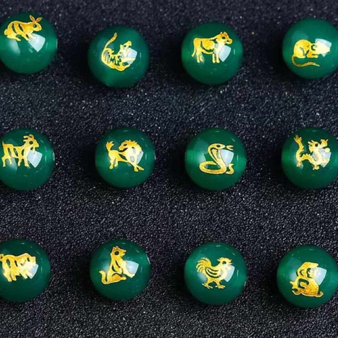 AA Genuine Natural 12 Chinese Zodiac Hot Stamping Green Agate Gemstone ...