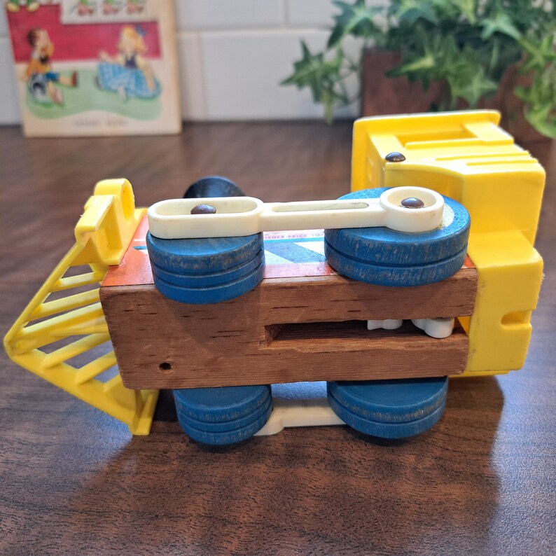 Vintage Fisher Price 1964 Toot-toot Wood Locomotive Toy Train 643 - Etsy