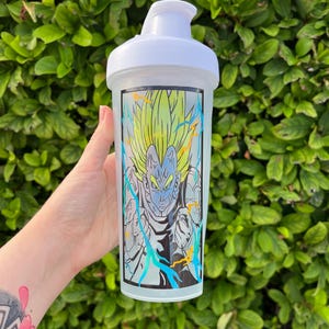 Holographic Blender Bottle Anime Blender Bottle Gift Idea for Gym Lover ...