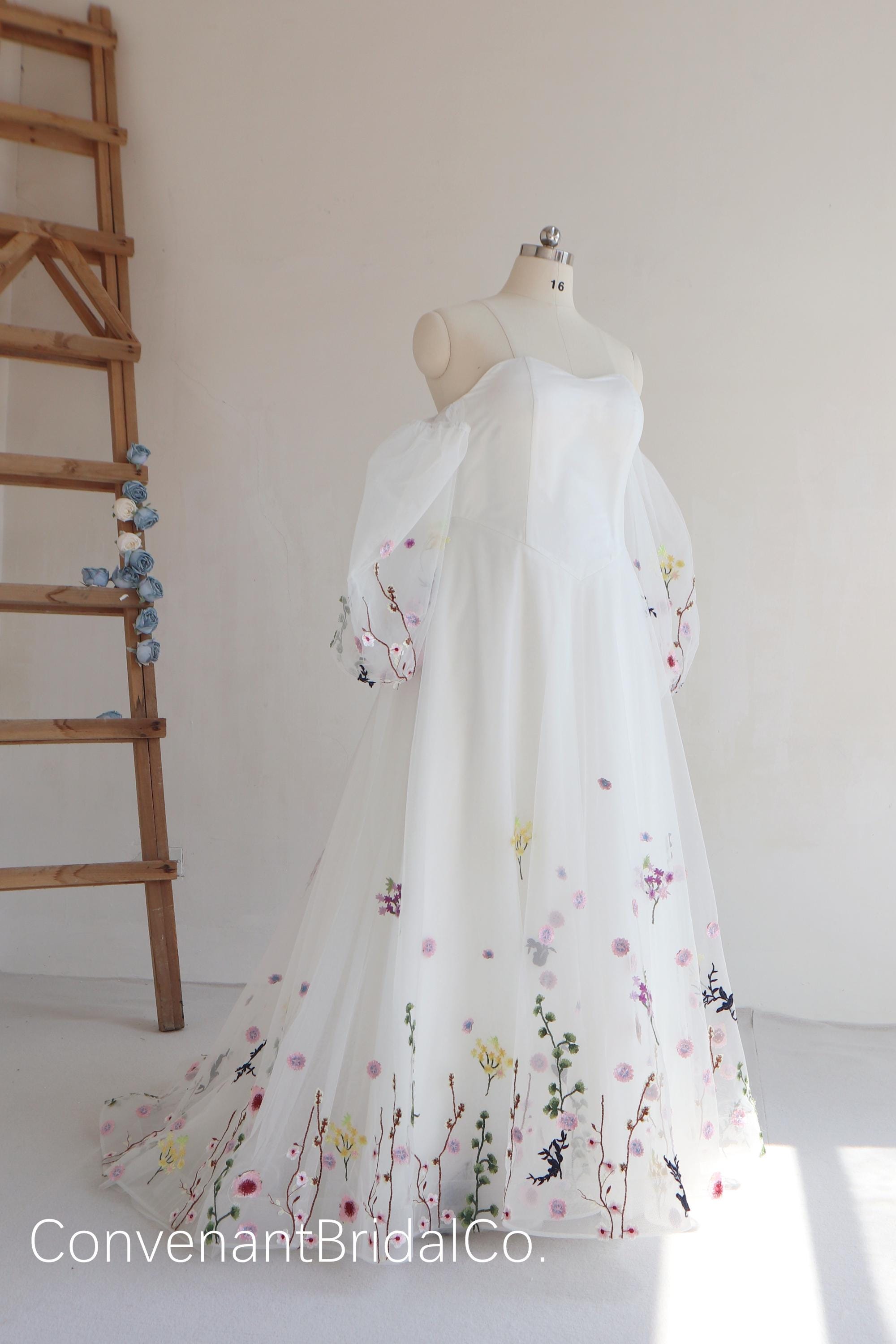 Wild Floral Embroidered Lace White Wedding Dress /2025 Popular Basque ...