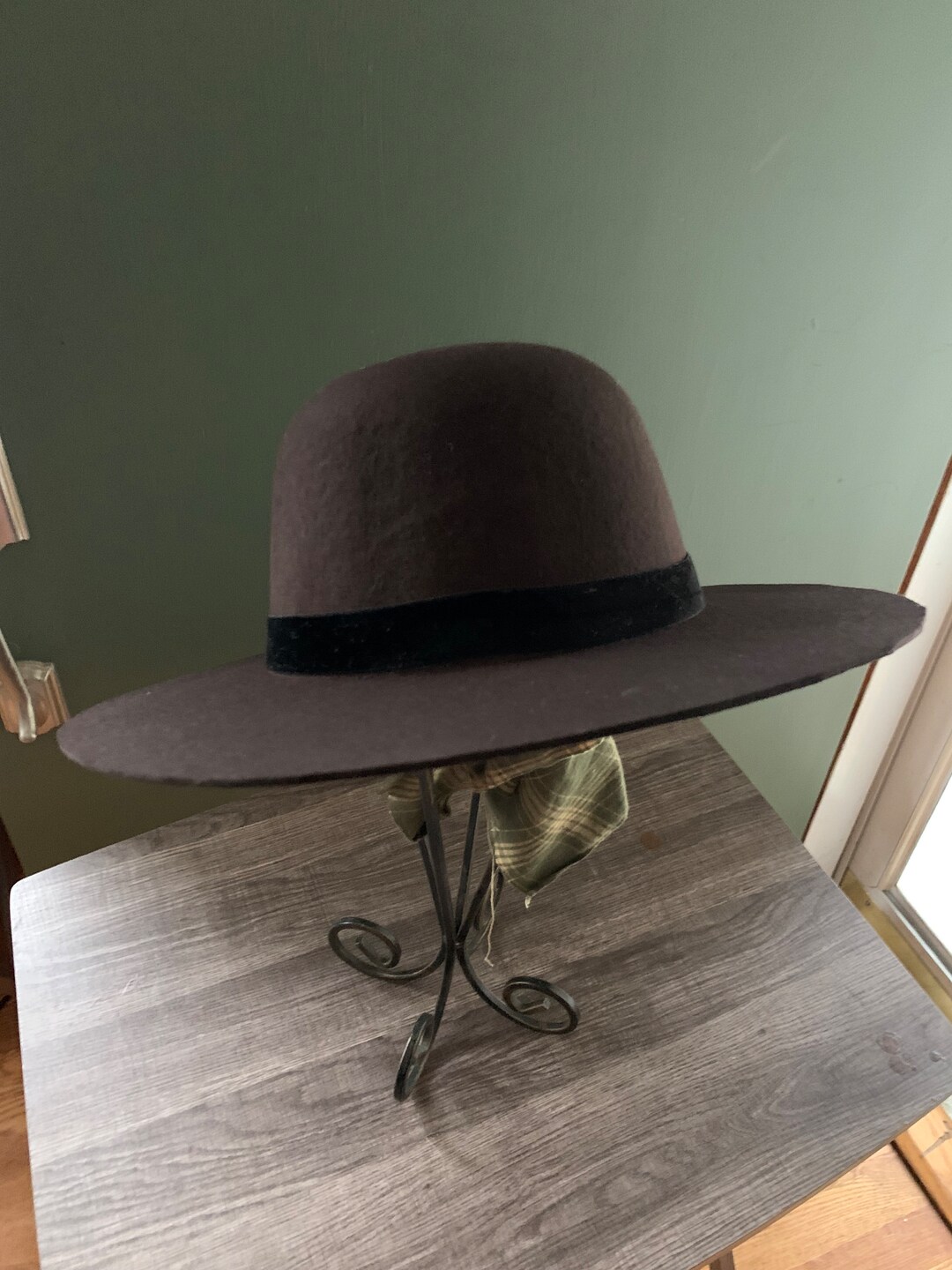 Round Hat for Reenactors - Heavy Wool With Wool Band - Etsy