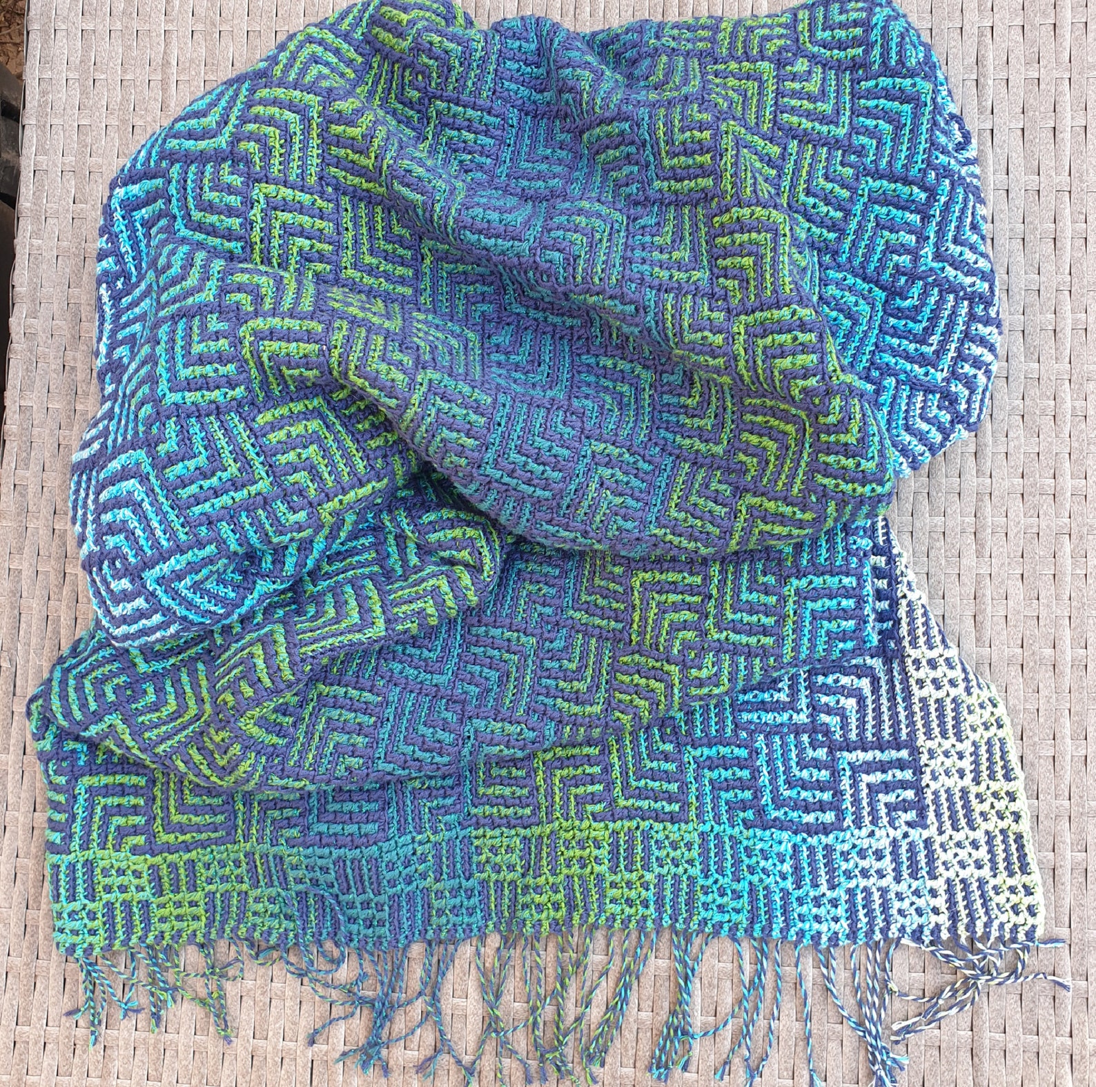 Mosaic Pinwheel Shawl; Adult; Mosaic Negative Stitch, Written Row by ...