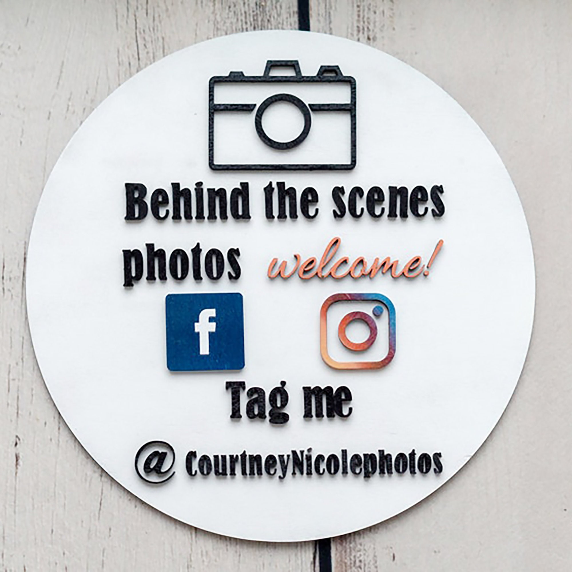 Photography Studio Sign Wooden Circle Sign Laser Engraved - Etsy