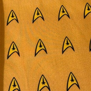 Star Trek Delta Insignia Icon Symbol Cotton Fabric Gold - Etsy