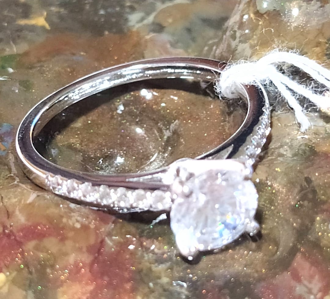 On-sale-net Price-hkd168.-us Ring Size 7-8(925 Silver Plated Ring ...