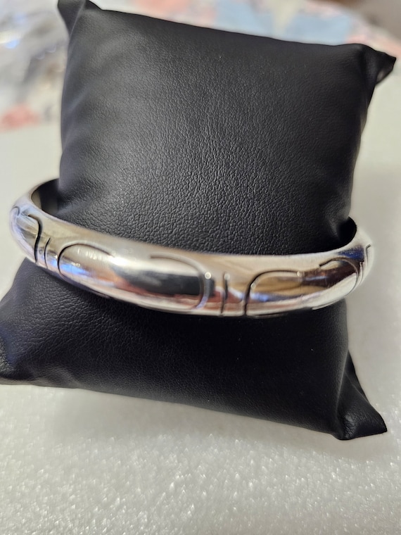 heavy sterling silver bangle - Gem