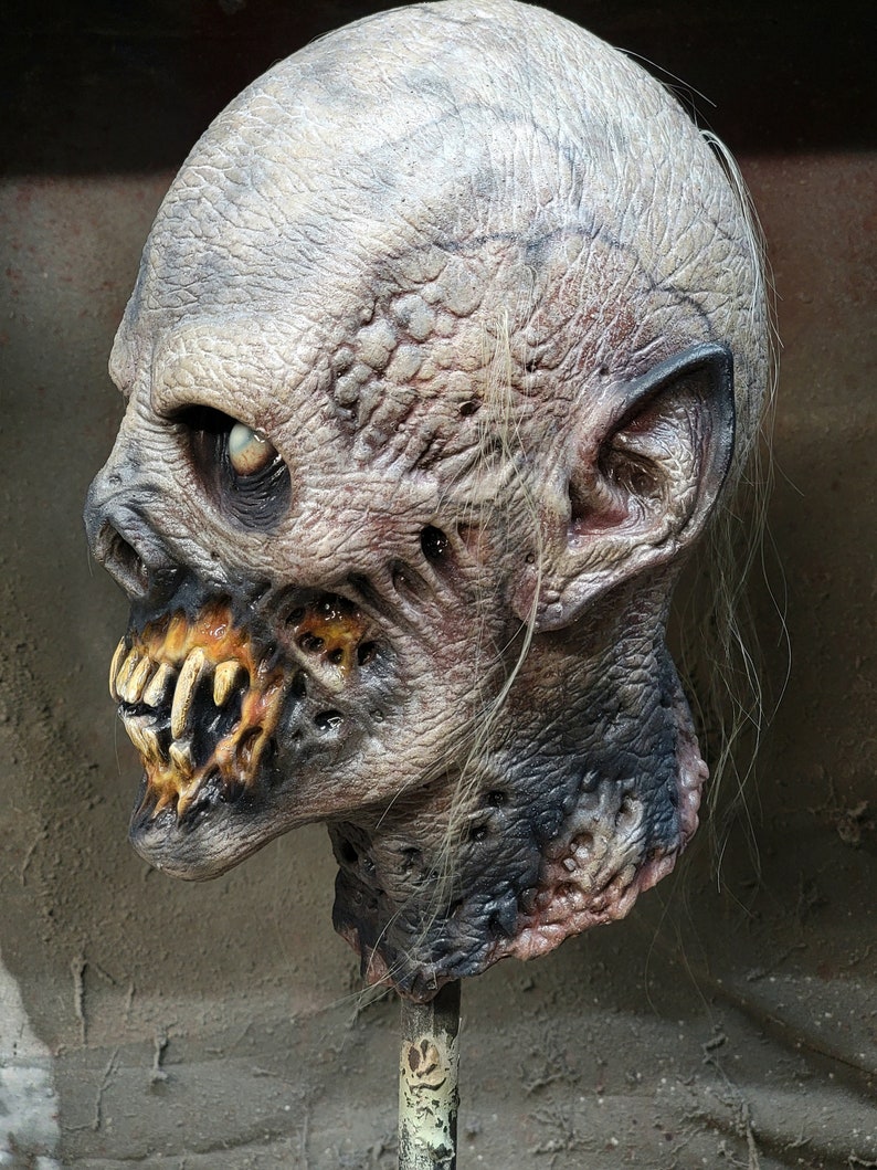 Rotted Vampire Latex Halloween Display Head *not Wearable* Jason ...