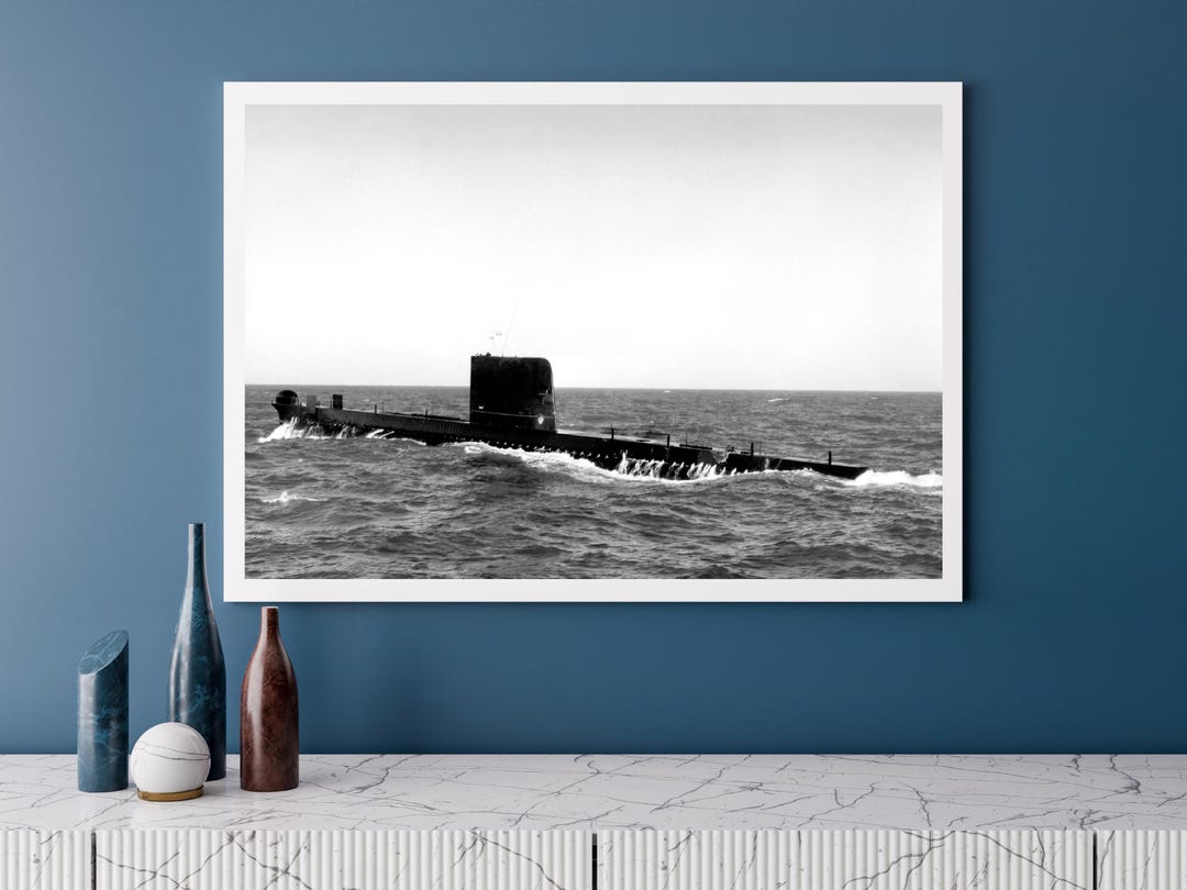 HMS Oracle (S16) Oberon Class Submarine | Photo Print | Military ...