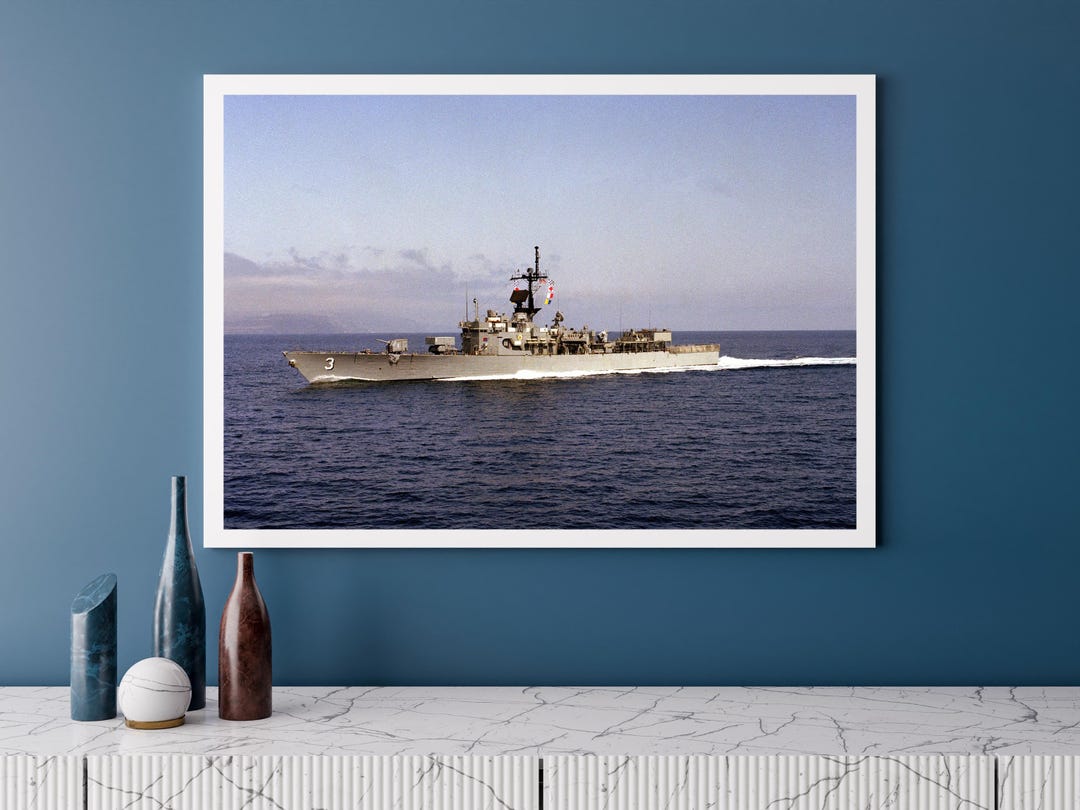USS Schofield (FFG-3) Brooke Class Frigate | Photo Print | Military ...