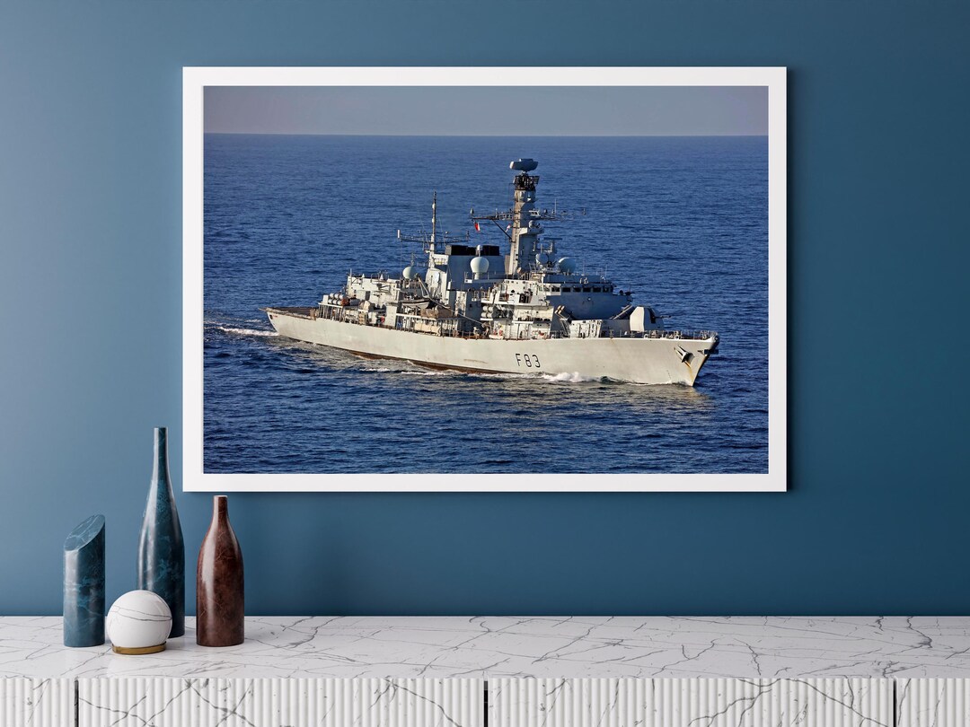 HMS St Albans (F83) Type 23 Frigate at Sea | Photo Print | Military ...