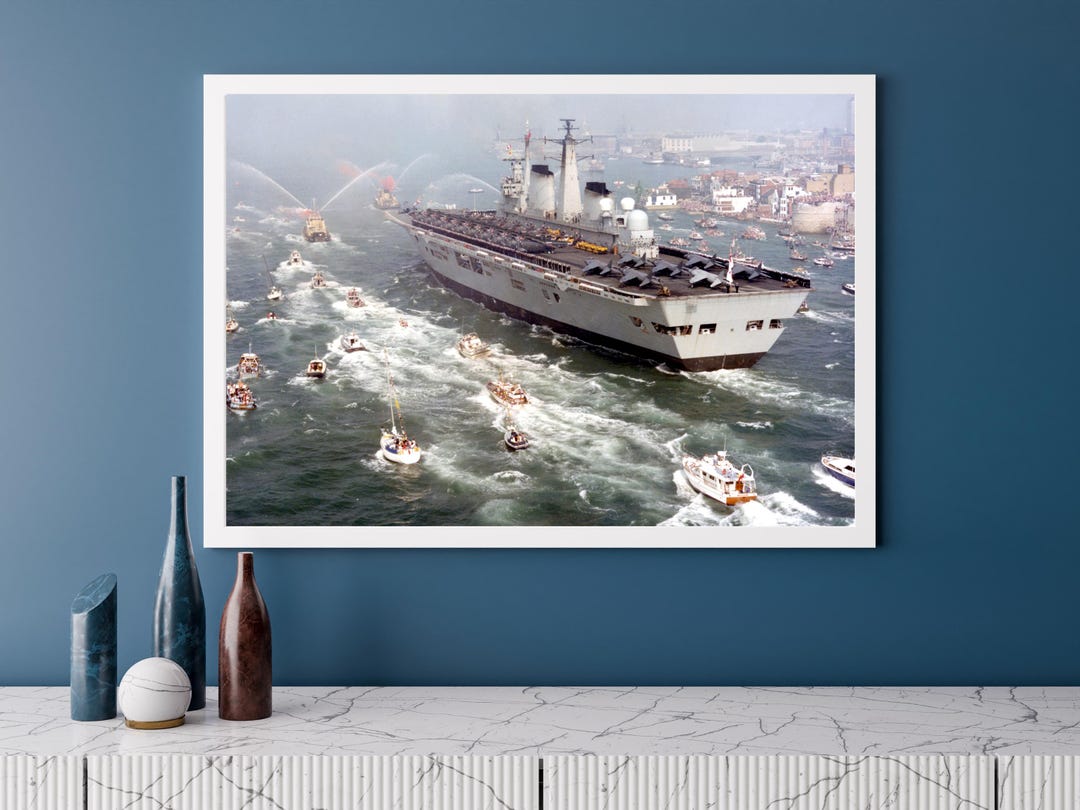 HMS Invincible R05 Light Aircraft Carrier Falkland Return Photo Print ...