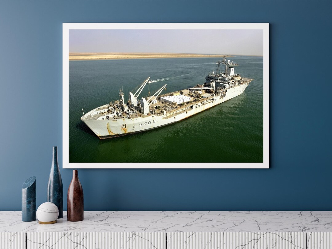 RFA Sir Galahad (L3005) Round Table-class Ship | Photo Print | Military ...