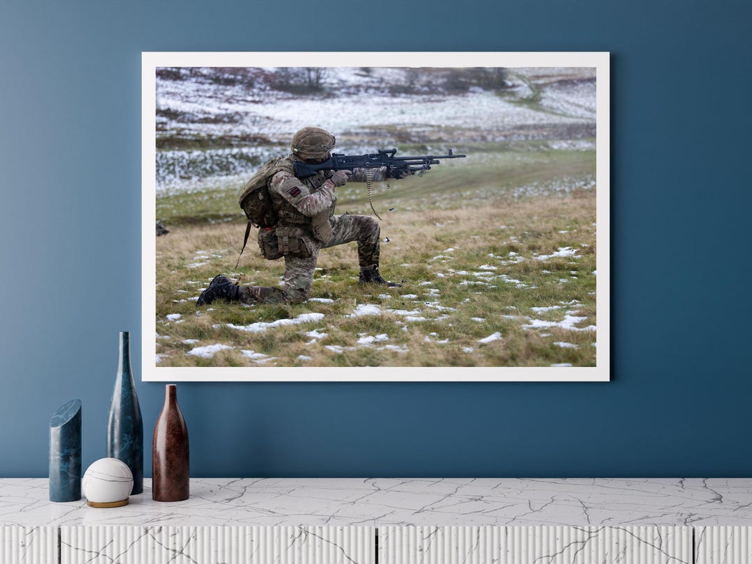 Rifleman Kneeling and Firing a GPMG | Rifles Battalion | Photo Print ...