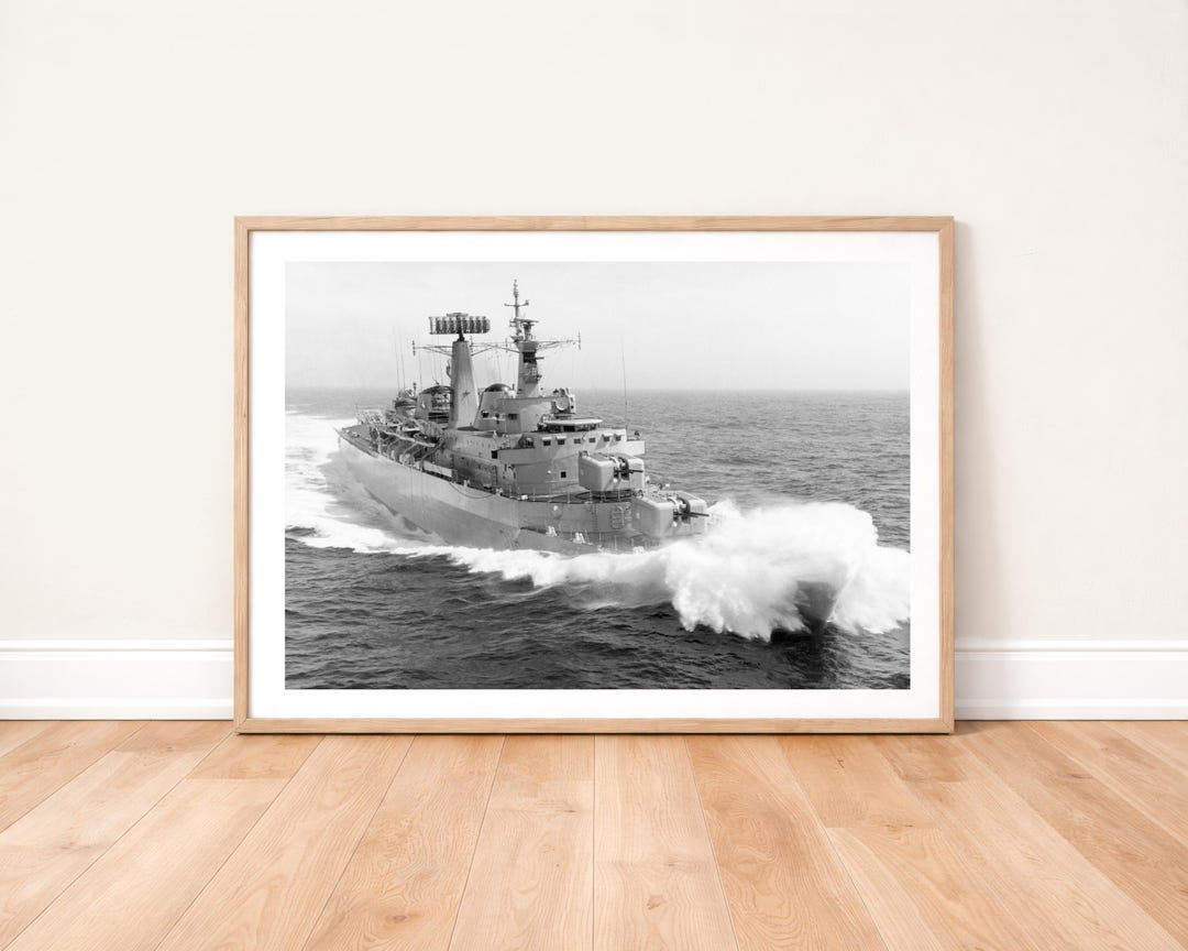 HMS London County Class Destroyer at Sea Photo Print: Royal Navy ...