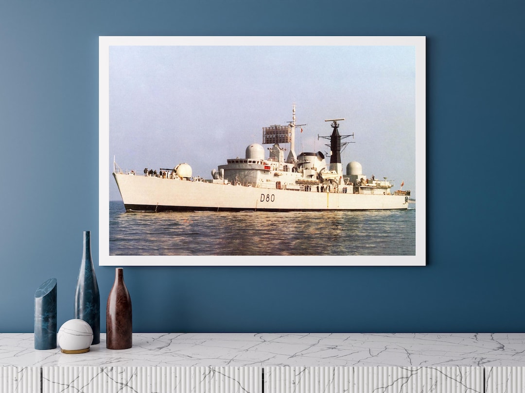 HMS Sheffield (D80) Type 42 Destroyer at Sea | Photo Print | Military ...