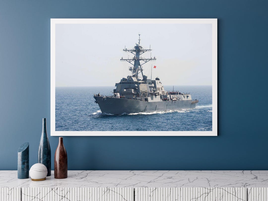 USS William P. Lawrence (DDG-110) Arleigh Burke Class Destroyer | Photo ...