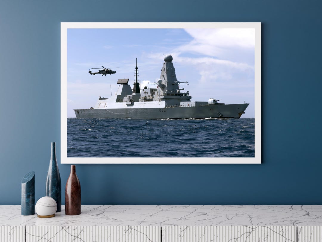 HMS Dauntless (D33) Type 45 Destroyer With Wildcat Helicopter | Photo ...