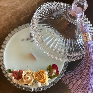 Merry Go Round Crystal Soy Candle// Dry Flower Soy Candle - Etsy