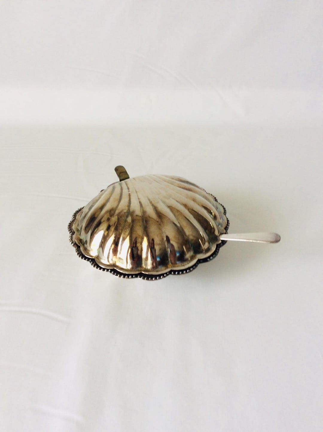 Silverplate Clam Shell Shaped Caviar/butter Server With White Glass ...