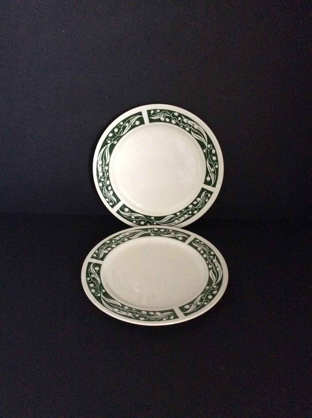 Homer Laughlin Dinner Plates Cream Colored Plate With Green Decorative ...