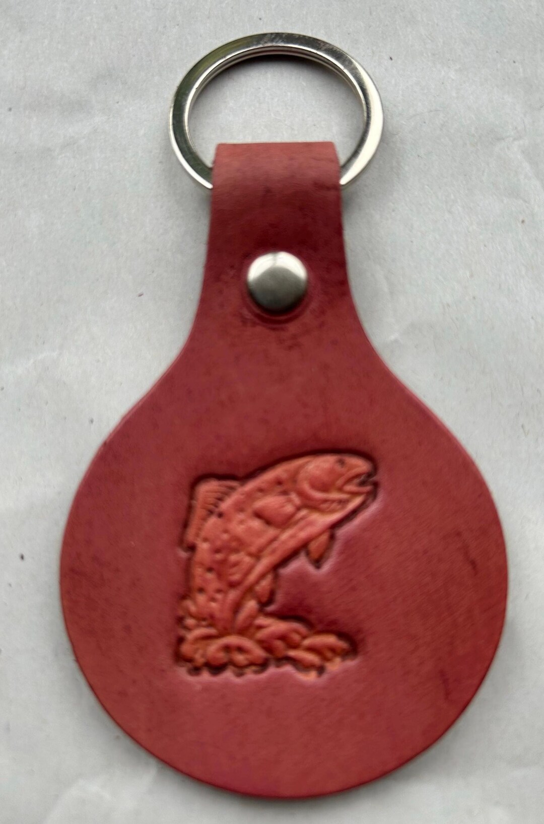 Leather Keyring Keyfob Fishing Trout Fly Fishing Keychain Free UK ...