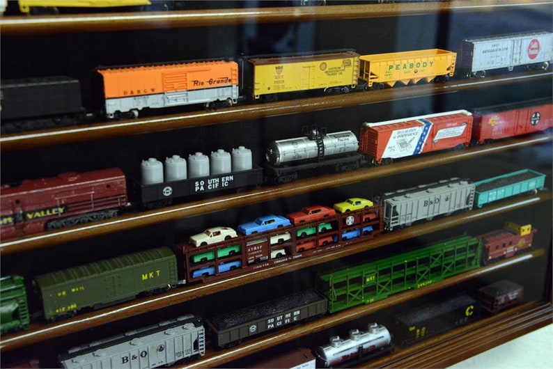 N Scale Train Display Case Model Car Cabinet Wall Rack W/ 98% UV ...