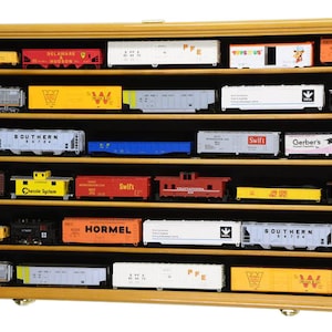 HO Scale Train Display Case Model Train Car Wall Cabinet Shelf Rack W ...
