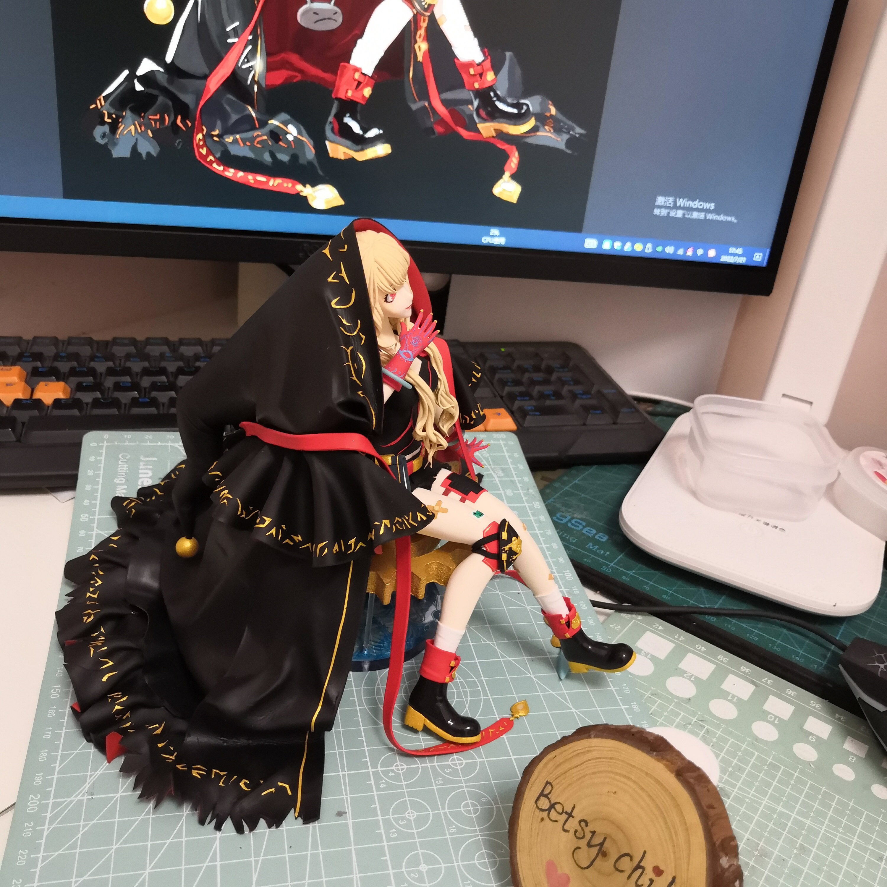 Betsy Child Hand-made Custom Comics Characters Figurine - Etsy