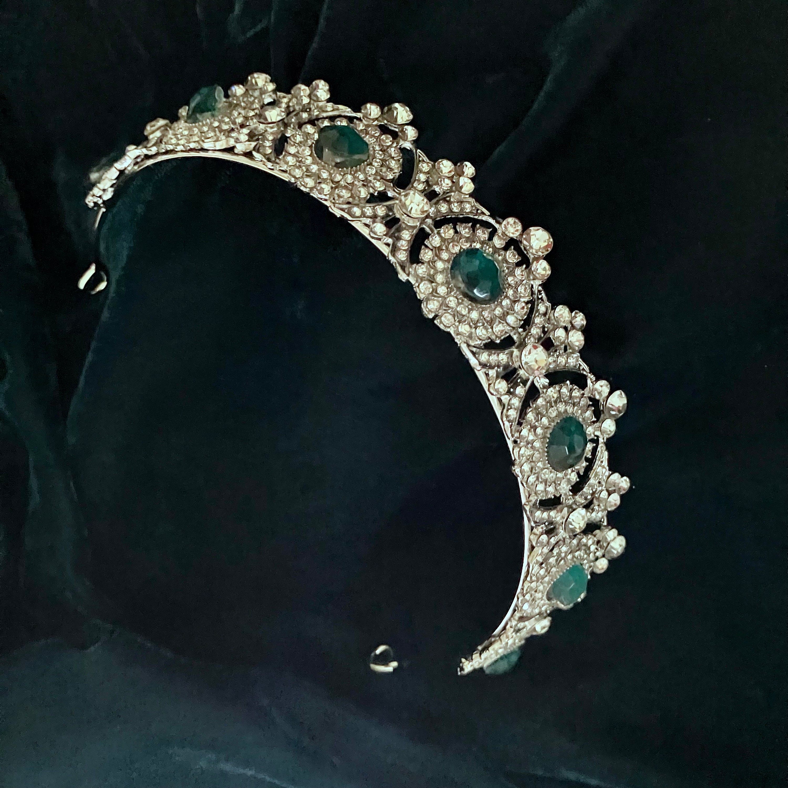 Regency Revival Tiara Made of Clear Rhinestones With Emerald Green ...
