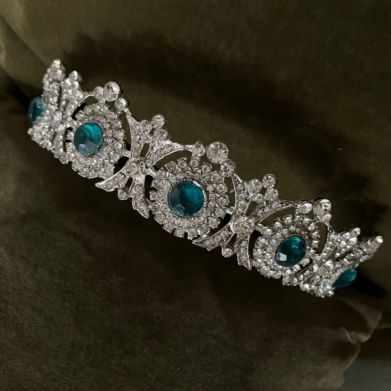 Regency Revival Tiara Made of Clear Rhinestones With Emerald Green ...